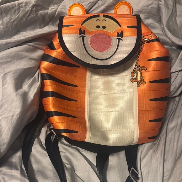 Harveys | Bags | Harveys Disney Tigger Backpack | Poshmark